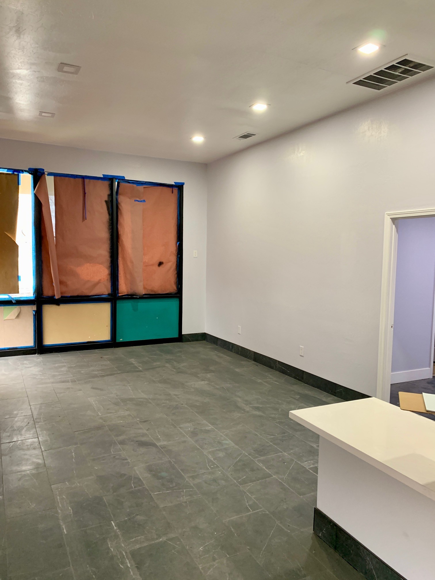 1274 N Irwin Street Hanford CA 93230 FOR LEASE